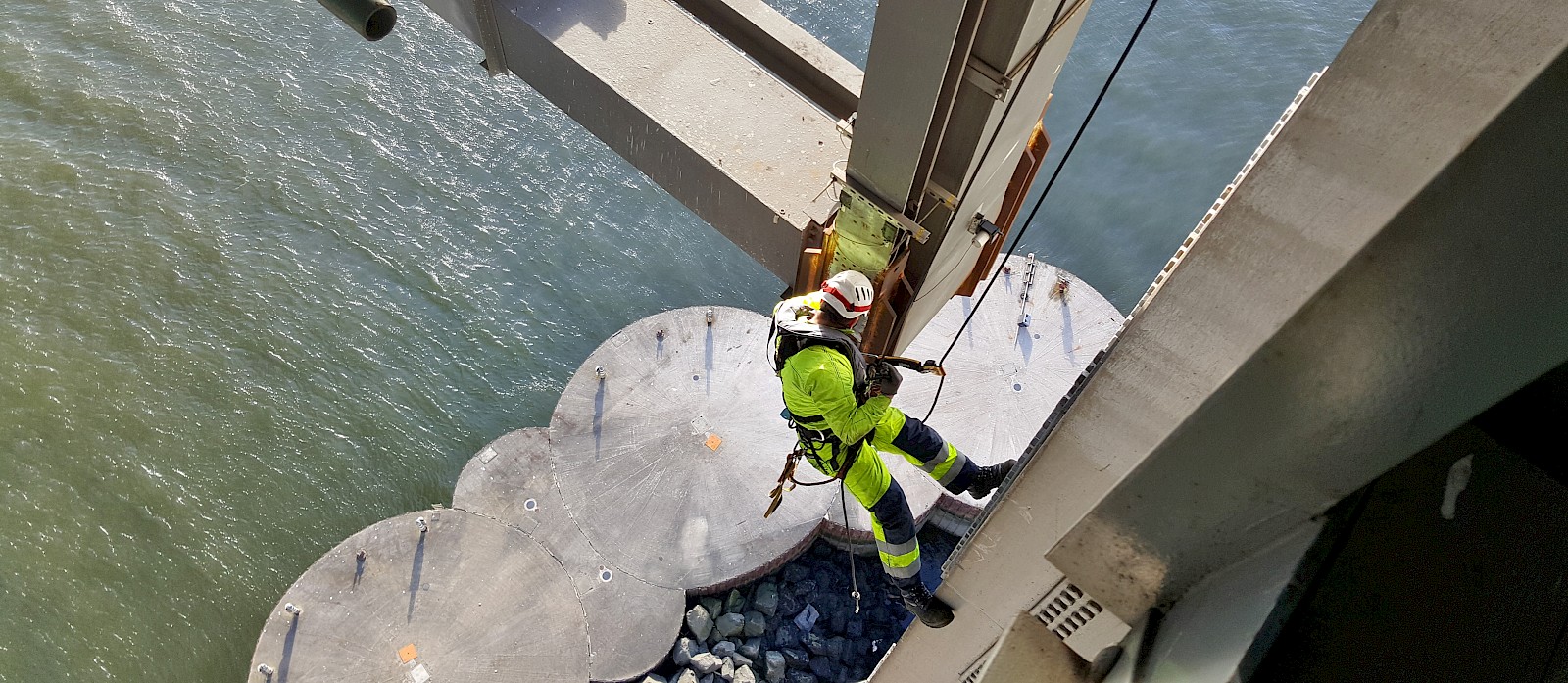 Specialists in height and awkward access projects including wind ...